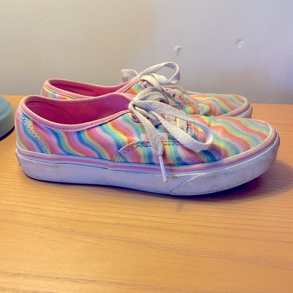 Vans | Shoes | Girls Vans Wavy Rainbow Begonia | Poshmark